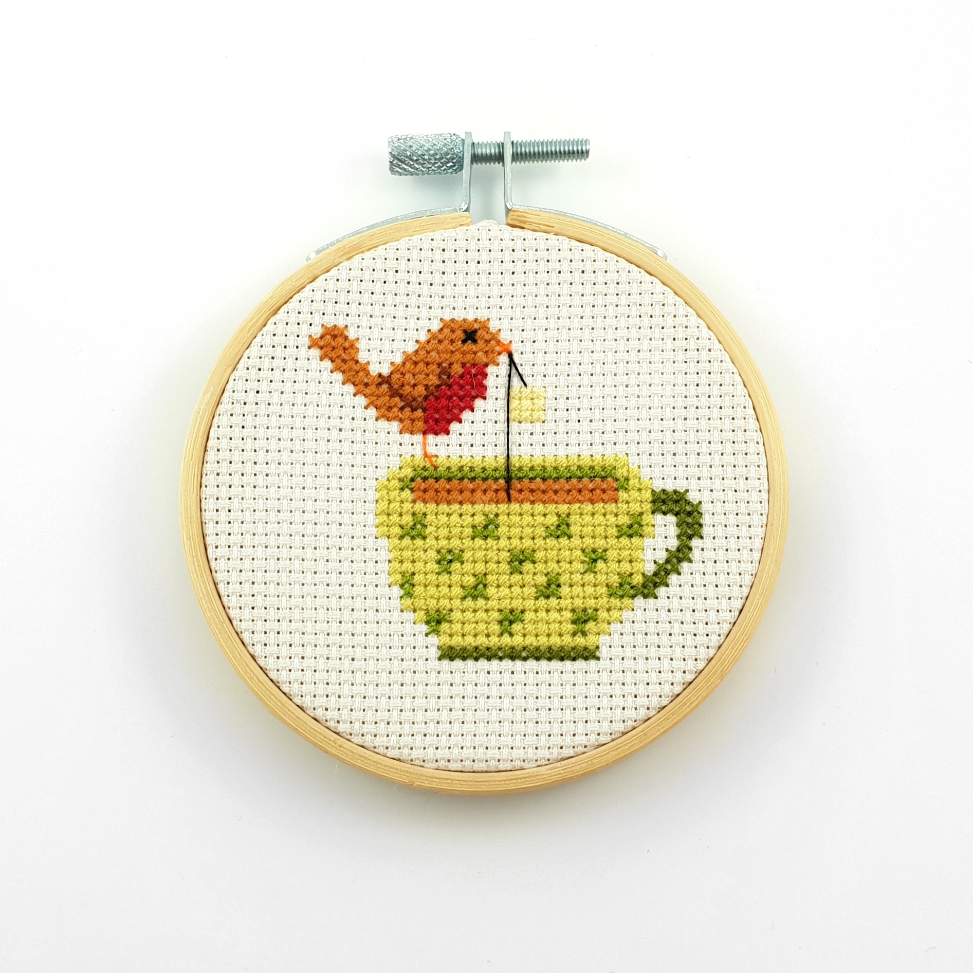 Robin on tea cup cross stitch - Ringcat Design